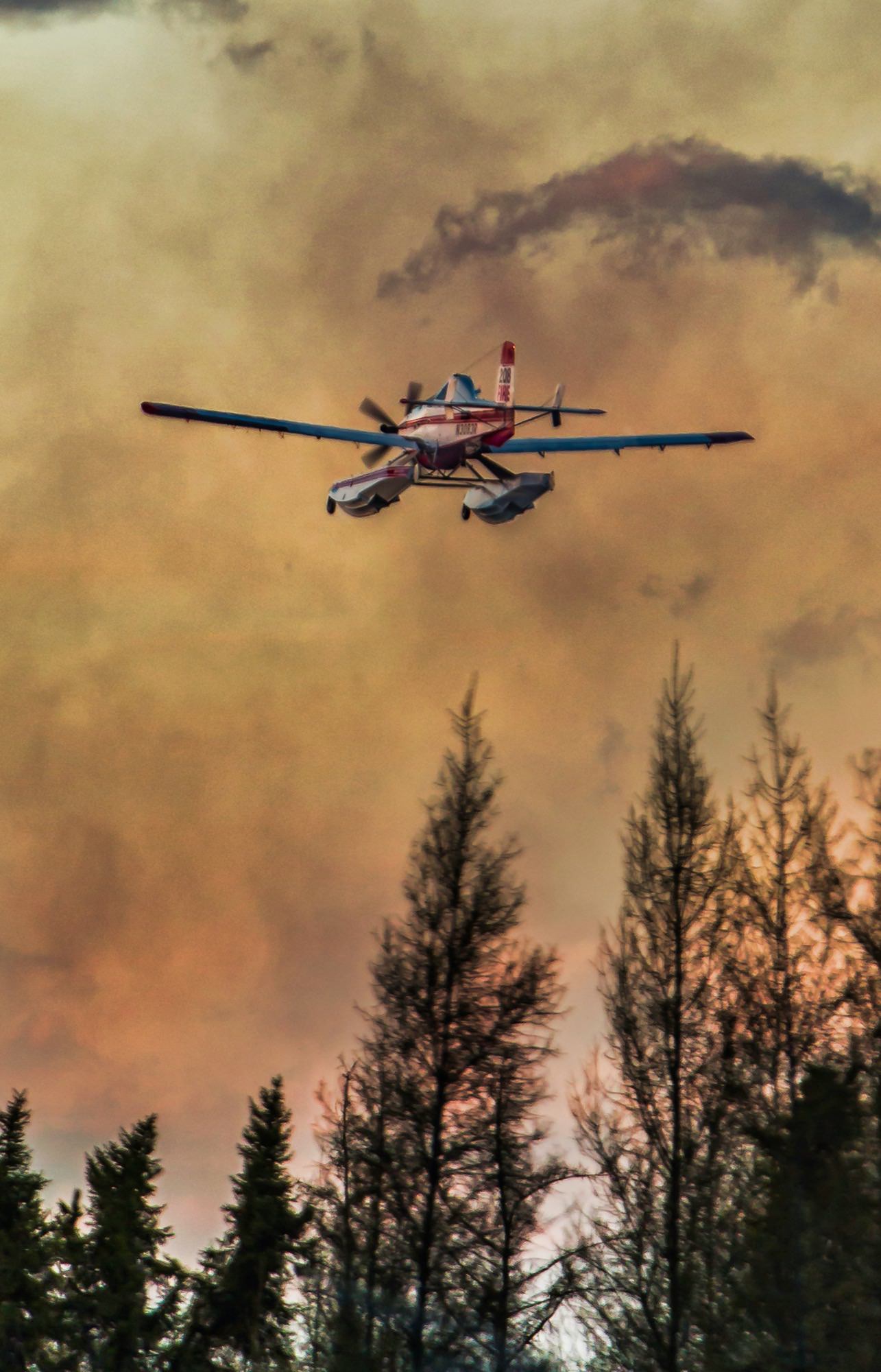 DESTAQUES NO AT-802F FIRE BOSS - Exija Mais. Exija Air Tractor.